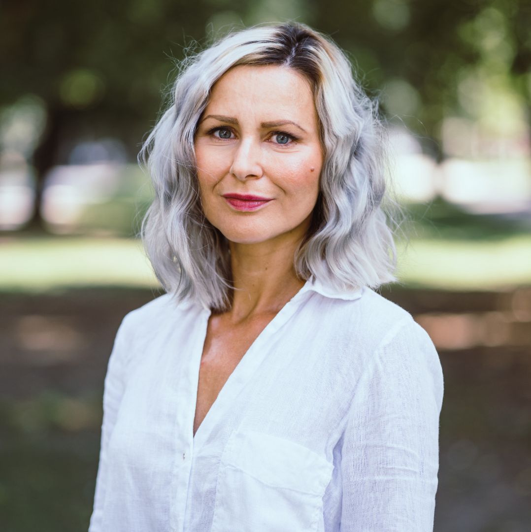 Mgr. Mária Baková | ĎALEJ PRE VÁS